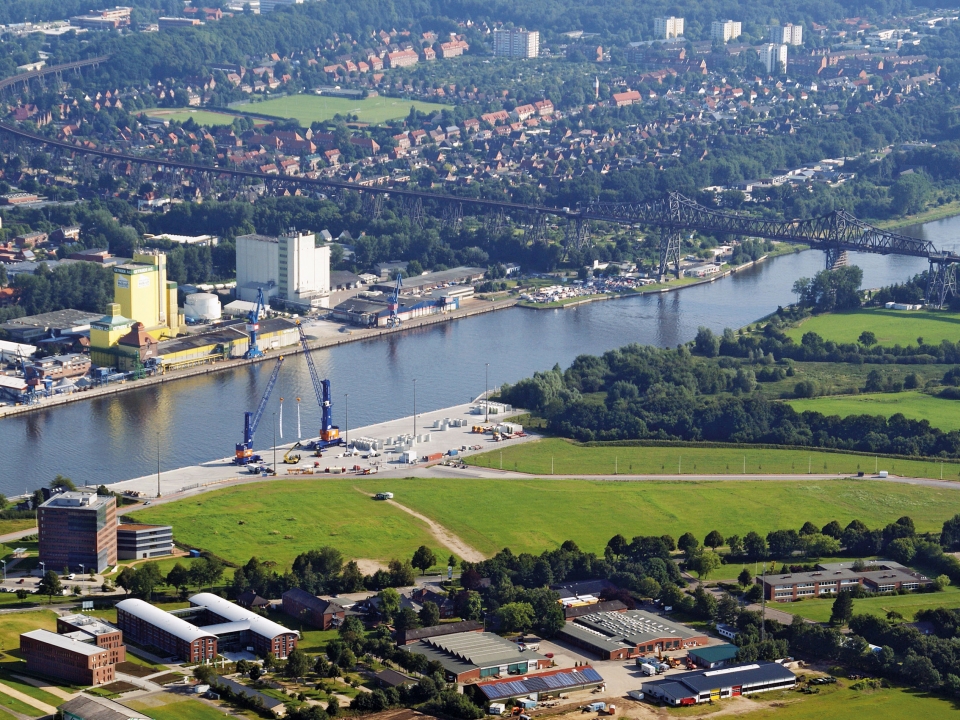 Rendsburg - Brunsbüttel Ports – Unternehmen für Hafen Logistik am ...